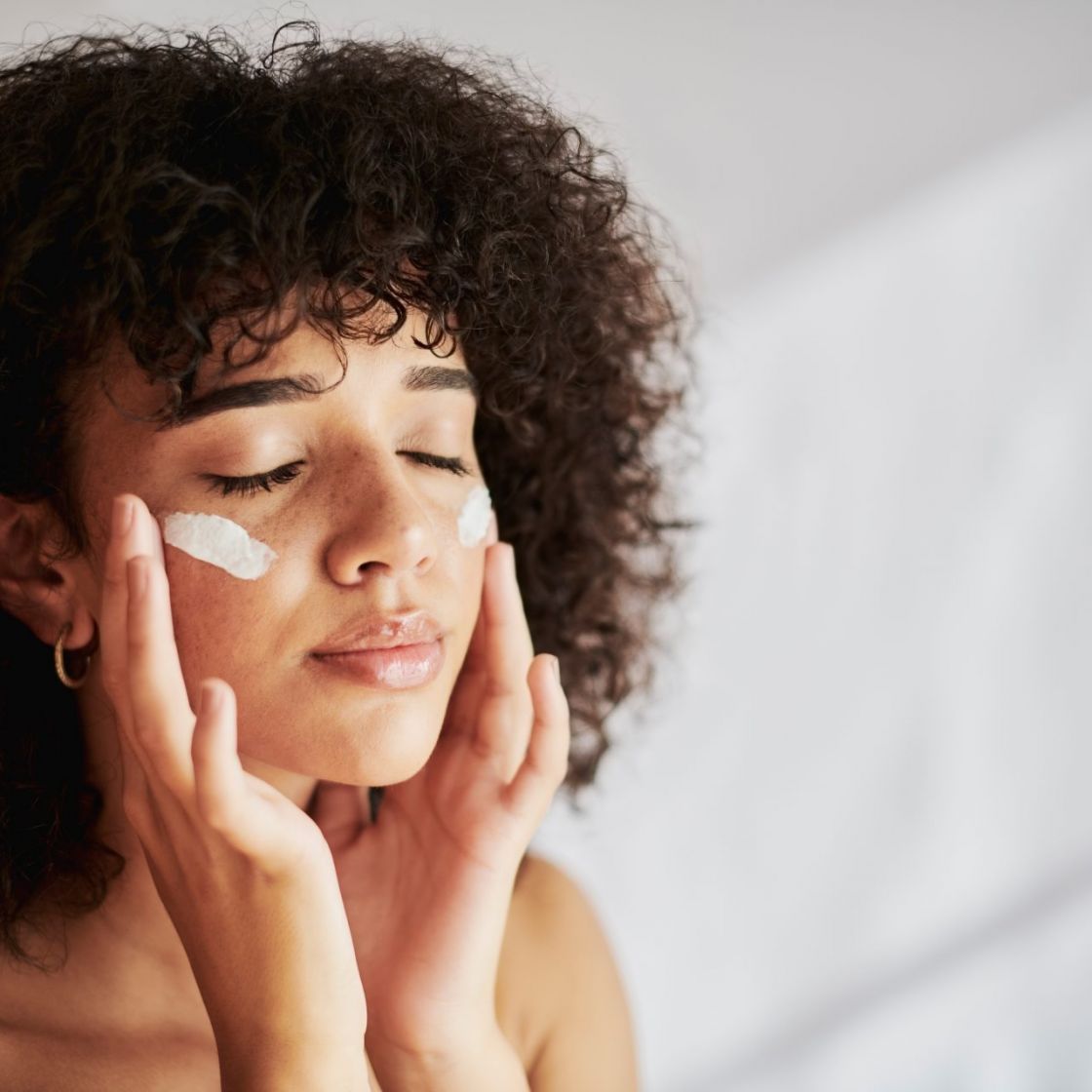 Skincare routine 2025: one step a skin expert recommends adding Skincare routine 2025: one step a skin expert recommends adding